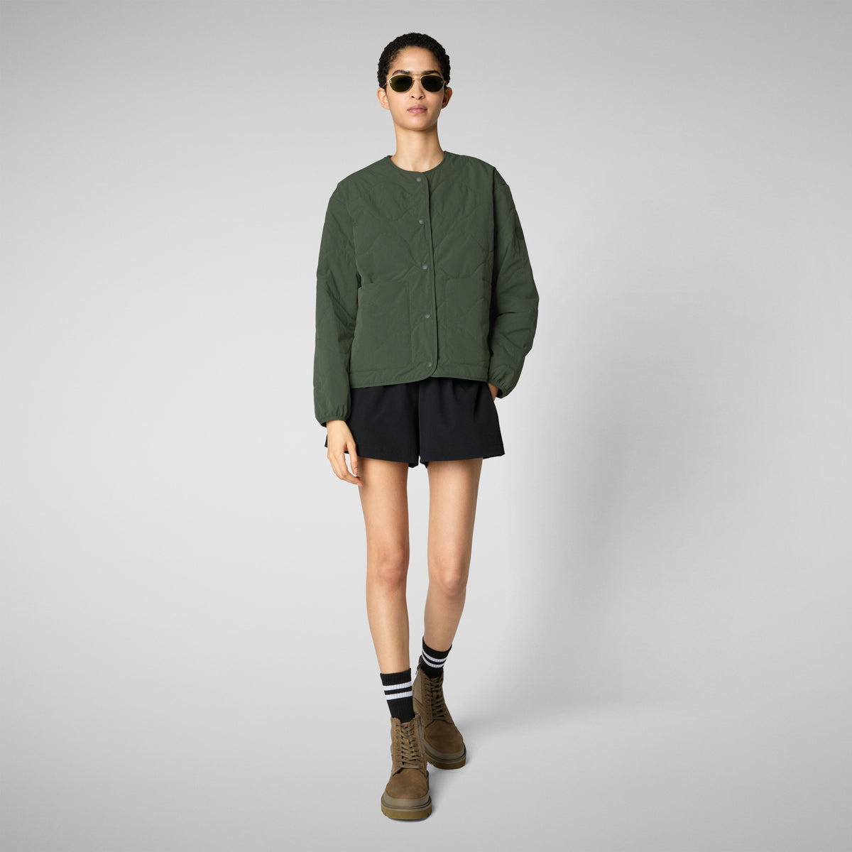 Woman's jacket loop in thyme green