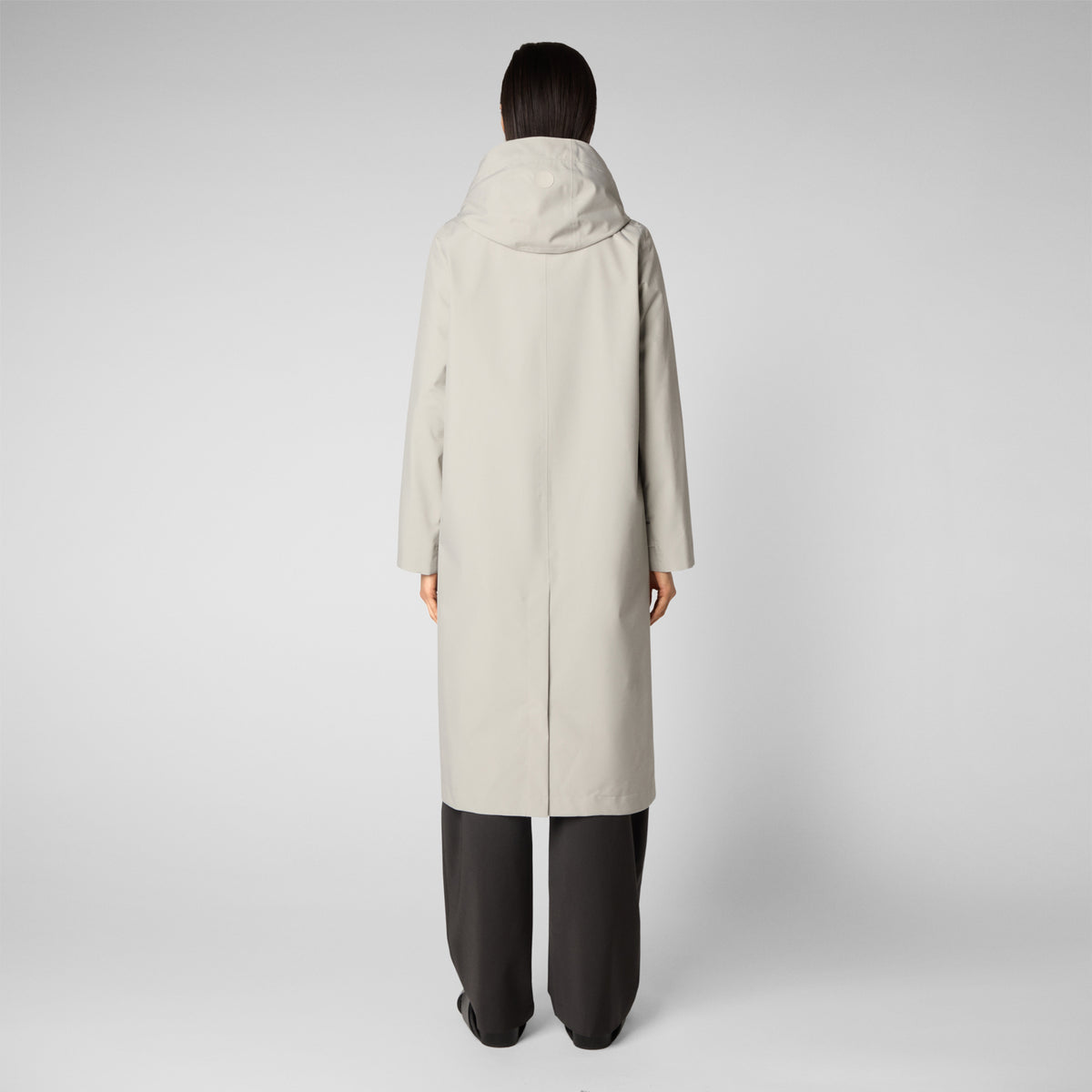 Woman's raincoat Asia in rainy beige